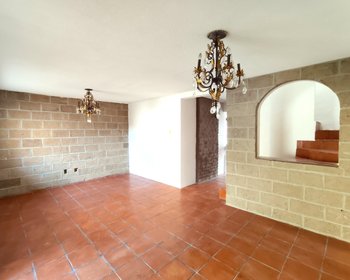 Casa La Luz: Stunning 4-Bedroom Home Near Centro & Amenities