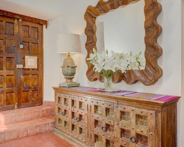 Casa Firenze: Historic San Miguel Home for Sale - Centro Location