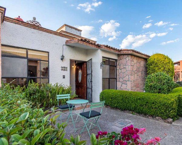 Casa Santa Rosa: Charming 2-Bedroom Home in Gated Community - For Sale